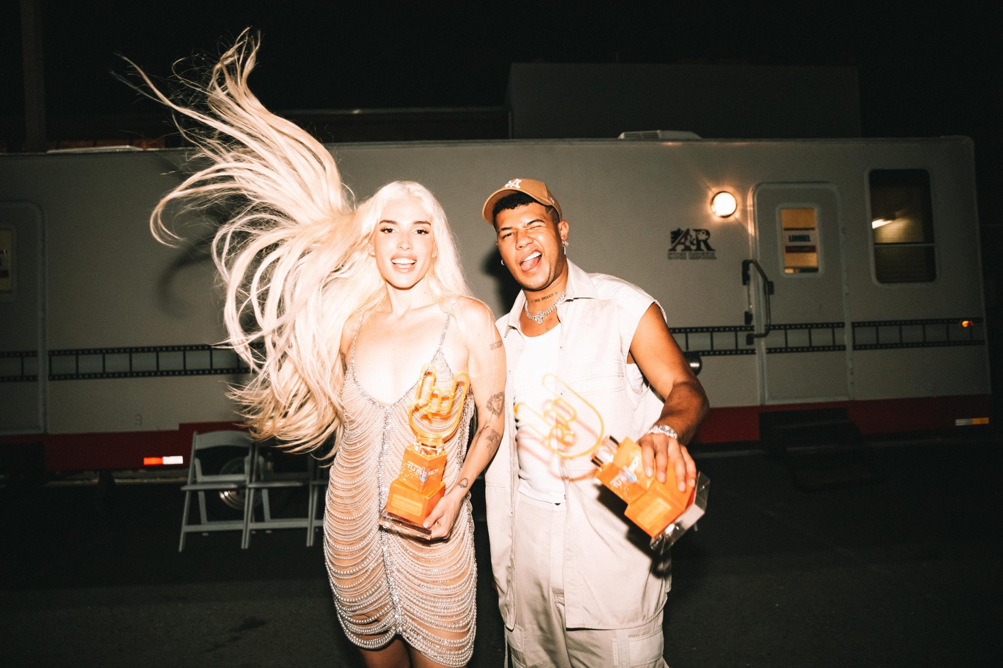 ELENA ROSE LANZA “SINTIGO”, UN HIMNO HOUSE DE VERANO CARGADO DE AMOR Y DESEO - Latinos Unidos Online